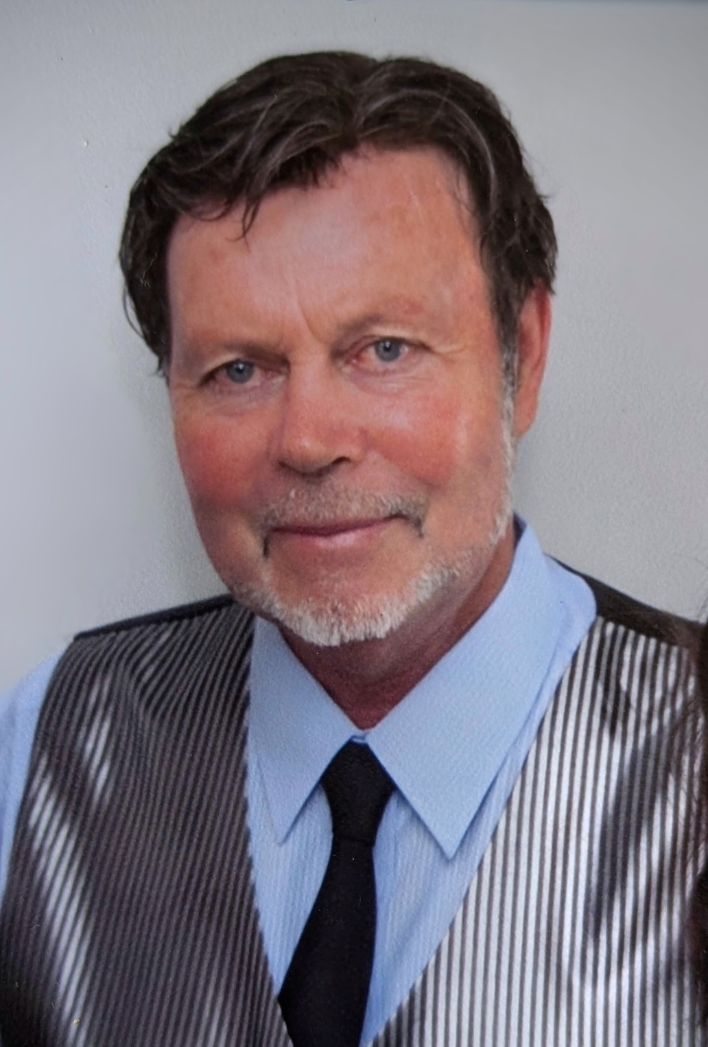 WARNER, Anthony Gerard – Macqueen's Funerals